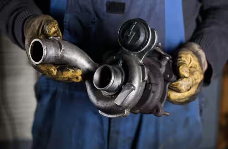 Turbocharger Repair: Diagnosing and Fixing Boost Leaks 🚗💨 - DIY & Guides